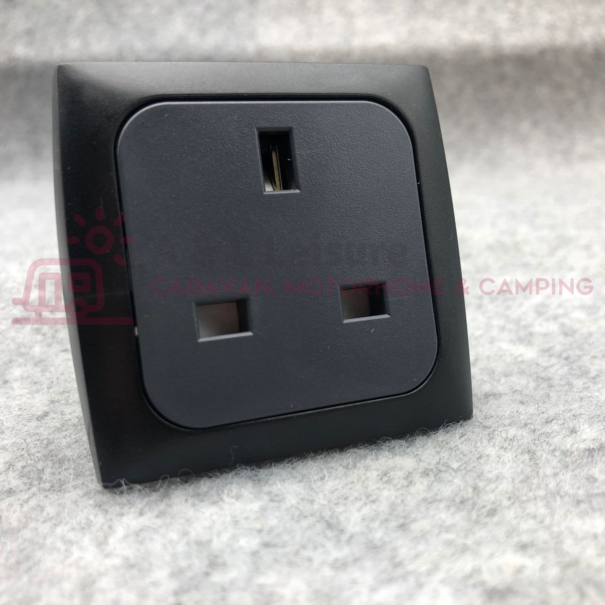 CBE C-Line 13a - 240v 1-Way Socket Faceplate & Back Box - CS Black Range